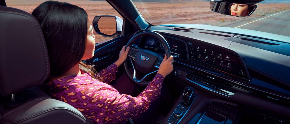 Servicios Financieros Cadillac | Financiamiento para tu SUV | Mx